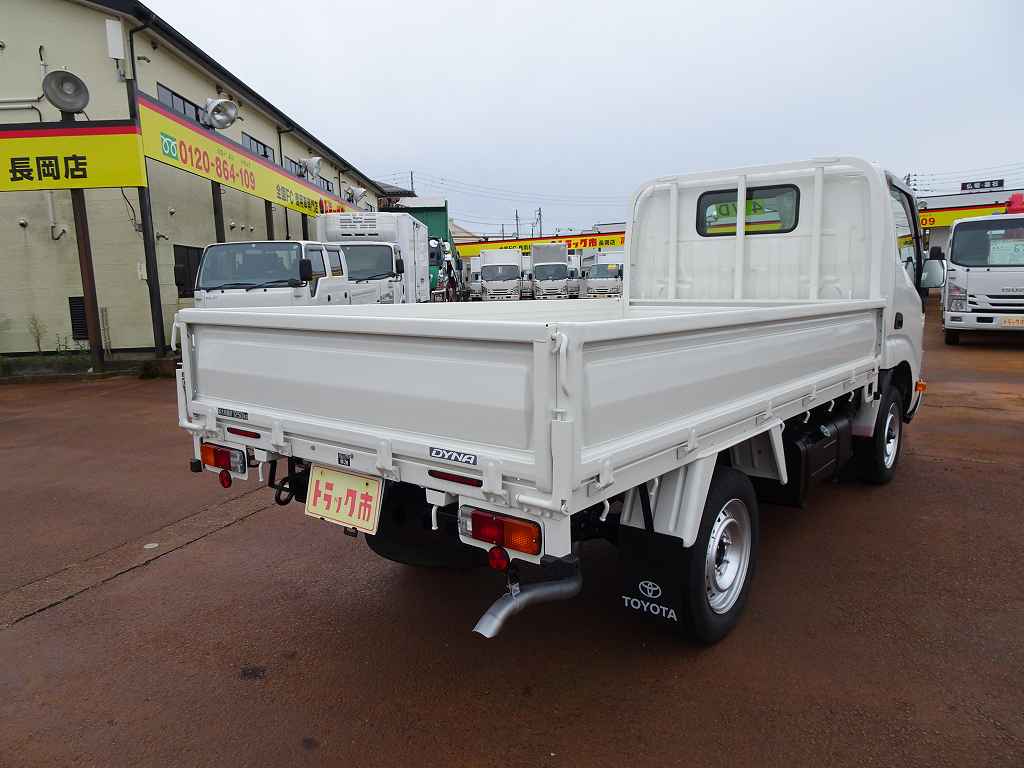 ダイナ 1.25t 4WD FJL Sタイヤ 平ボディ | すぐに乗れる中古トラックの専門店！トラック市 長岡店
