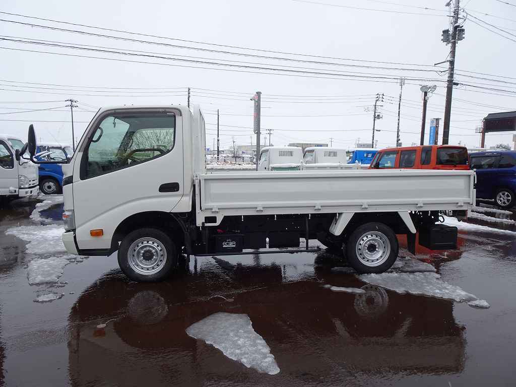 ダイナ (1.25t) 4WD FJL Sタイヤ 平ボディ 要構変 | すぐに乗れる中古トラックの専門店！トラック市 長岡店