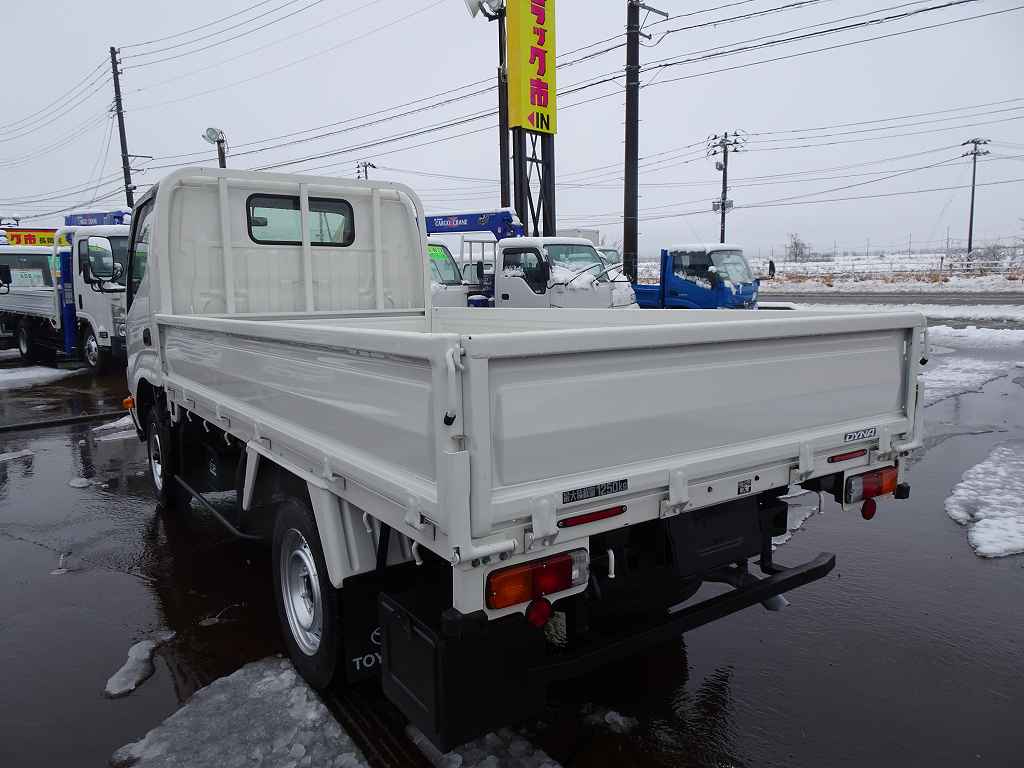 ダイナ (1.25t) 4WD FJL Sタイヤ 平ボディ 要構変 | すぐに乗れる中古トラックの専門店！トラック市 長岡店